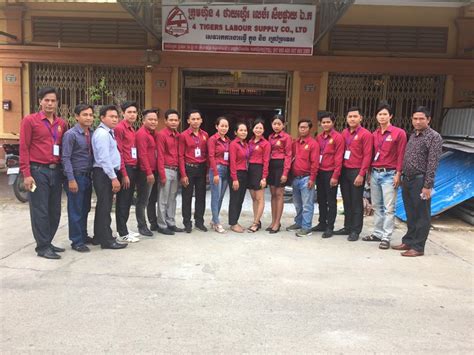 ដំណឹងជ្រើសរើស បុគ្គលិក 1 គ្រូភាសា ចិន 01 នាក់ ភេទស្រី។ 2 បុគ្គលិកផ្នែករដ្ឋបាល