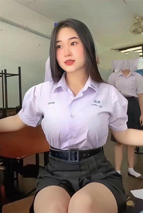 Pinterest นางแบบ เพศหญิง ชุดเซ็กซี่