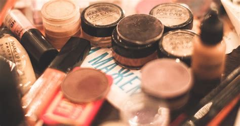 Luxury Makeup Vs High End Cosmetics Which Wins