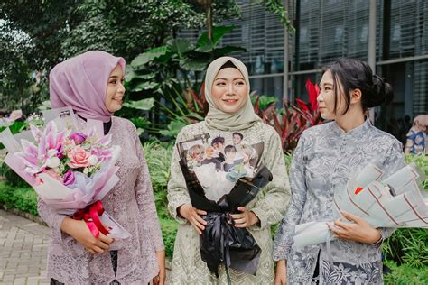 6 Tips Foto Wisuda Eternel Picture