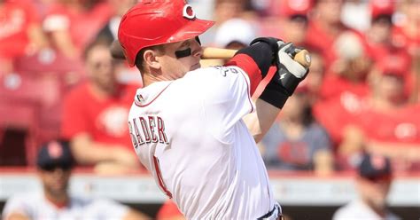 Mets Signing Outfielder Bader To One Year Deal