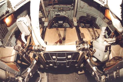 Restoration The Apollo 13 Command Module Odyssey Cosmosphere