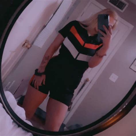 Haley Spears Haleyy020 Snapchat Stories Spotlight And Lenses