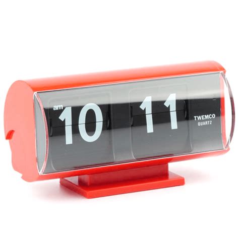 Twemco Small Flip Clock Qt 30t Red Dyke And Dean