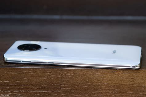 Trên tay Xiaomi Redmi K Ultra