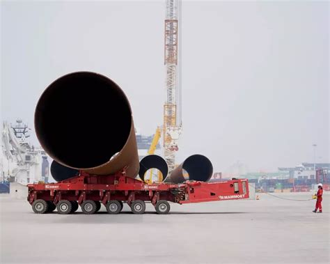 Monopile Marshaling Services Mammoet