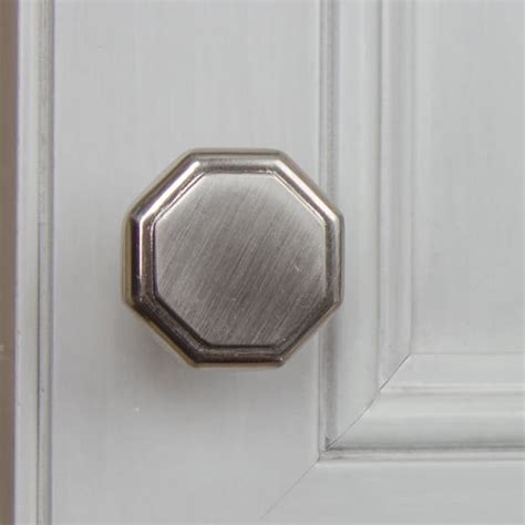 Gliderite 5 Pack 1 18 In Satin Nickel Octagon Cabinet Knobs Satin