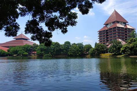 Hasil Survei Mayoritas Dosen Dan Mahasiswa UI Ogah Belajar Tatap Muka