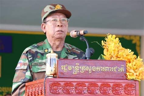 សម្តេចពិជ័យសេនា ទៀ បាញ់៖ រដ្ឋាភិបាលកម្ពុជា