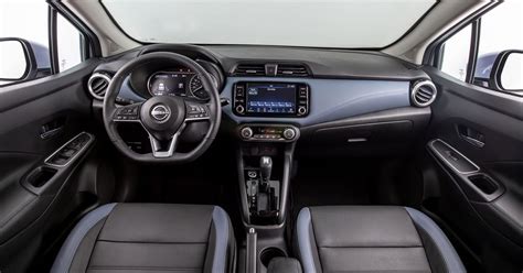 Novo Nissan Versa Na Concessionária Ab San Diego Rio De Janeiro Com