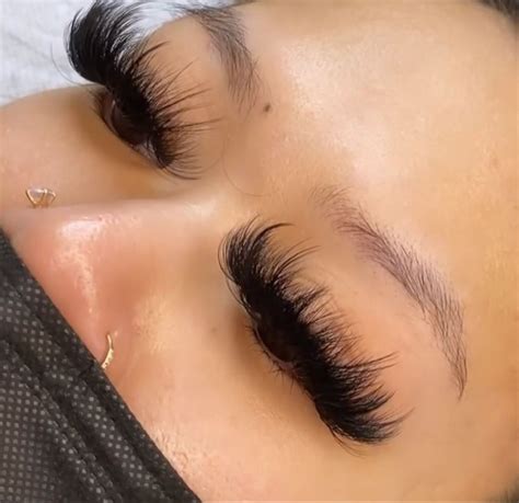 Wispy Lash Extensions Pin Posted By Misstrishlyn Whispy Lashes Lashes Lashes