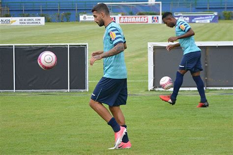 Tupi Perde Patrick Brey Para Clube Da Série A