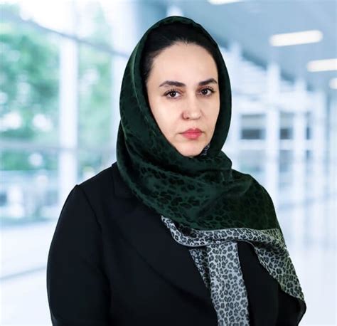 درباره ما گروه تخصصی و فوق تخصصی مغز، اعصاب و روان دکتر پورنامداری