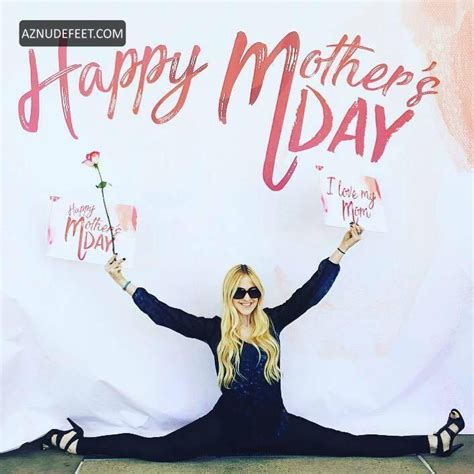 Erica Lynne Arden Feet Aznudefeet