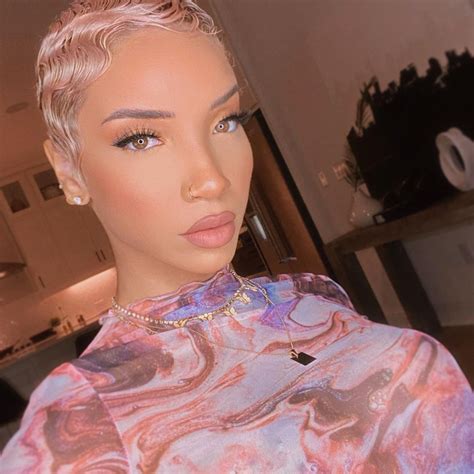 Raven Elyse On Instagram “good Karmas My Aesthetic 🍧” Rose Hair