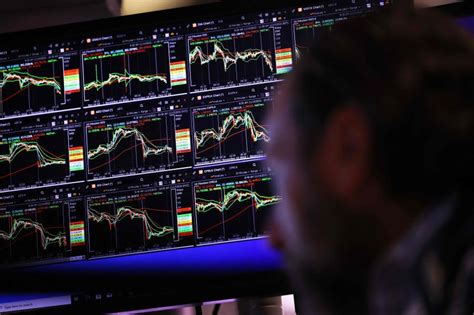 Global Yield Curve Inverts In Signal That Recession Is Brewing The