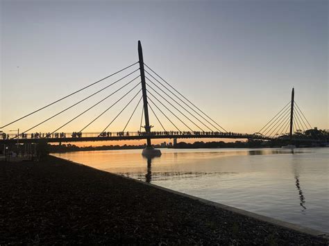 Boorloo Bridge Perth Buggybuddys Guide To Perth