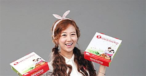 치킨 프랜차이즈 창업 광고모델 이미지도 고려해야