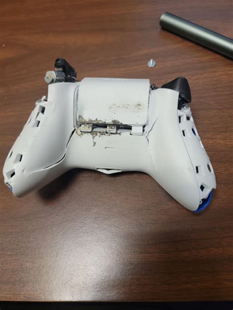 What Happened To This Xbox Controller Wrong Answers Only R Consolerepair