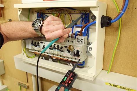 Kewtech Kewis02 Safe Isolation Kit Greenblack Set Of 4 Pieces Bigamart