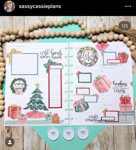 Tangible Kendras Ts And Greenschristmas Presents Etsy