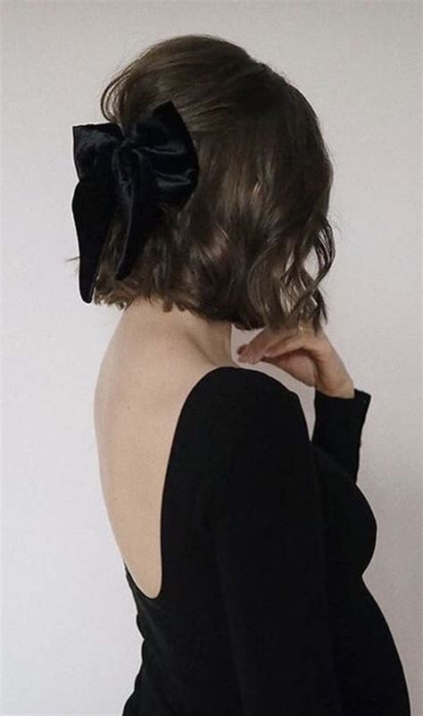 Pin By حسين ابن الكوفة Hussien Son K On ورود لعنزية Cute Hairstyles