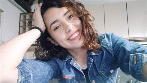 Smiling 😁 Scrolller Smiling 😁 Scrolller