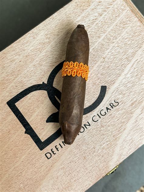 Definition Cigars La Cigar Collective