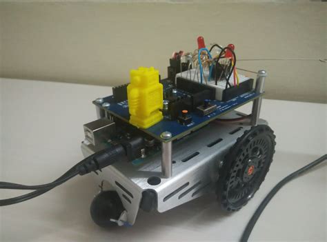 ultimaker robot guards the parallax boe shield bot with arduino uno r3