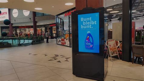 What Is A Cms For Digital Signage And 5 Advantages Advision