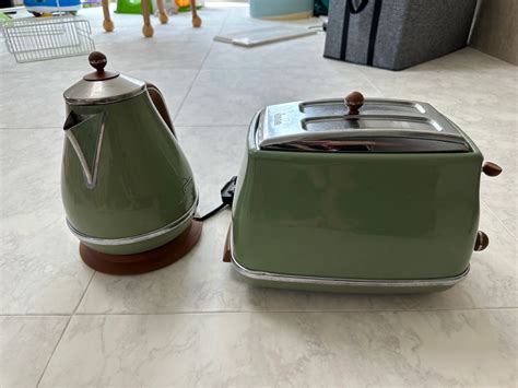 드롱기 전기주전자 및 토스트기 당근 중고거래