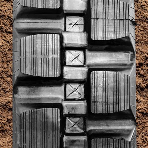 Agt Cbt23 Premium Heavy Duty Rubber Track Staggered Block Tread Pattern