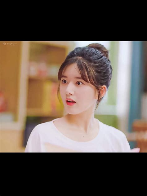 Nữ Tỷ Phú Giả Vờ Ngồi Xe Lăn để Thử Lòng Kiếm Người đàng ông Tốt