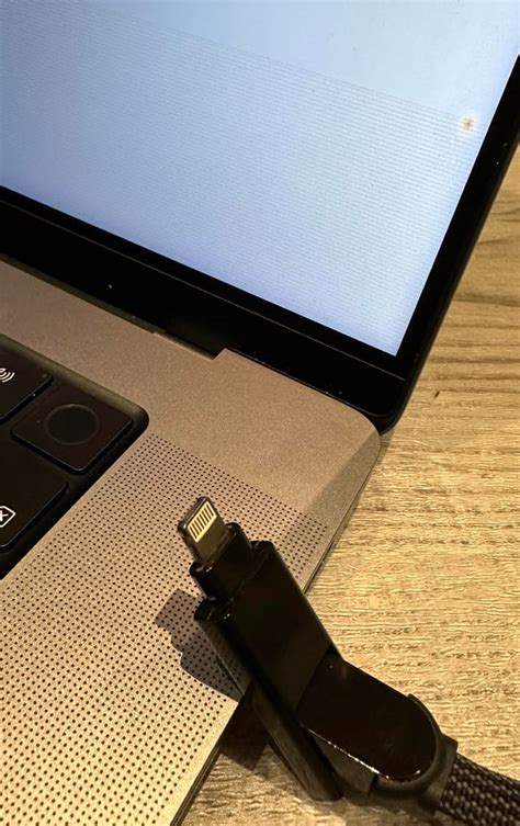 External Mouse And Keyboard No Longer Work Rmacbookpro