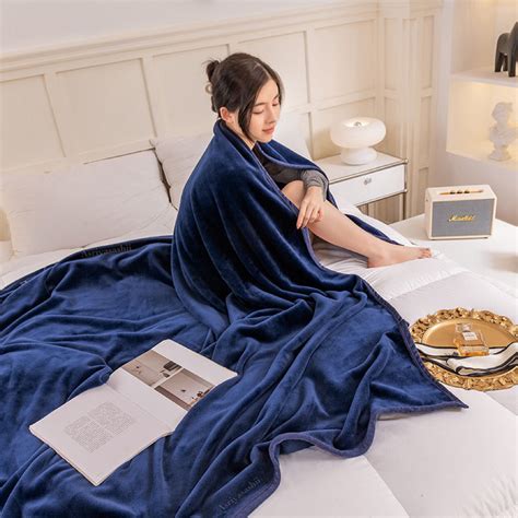 Jual Selimut Dewasa Bulu Halus 150x200 Motif Dewasa Polos Warna Biru