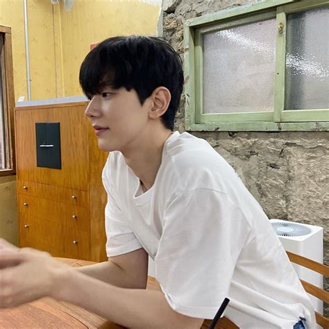 Lee Hyun Jun In 2024 Mens Tshirts Mens Tops Lee Hyun