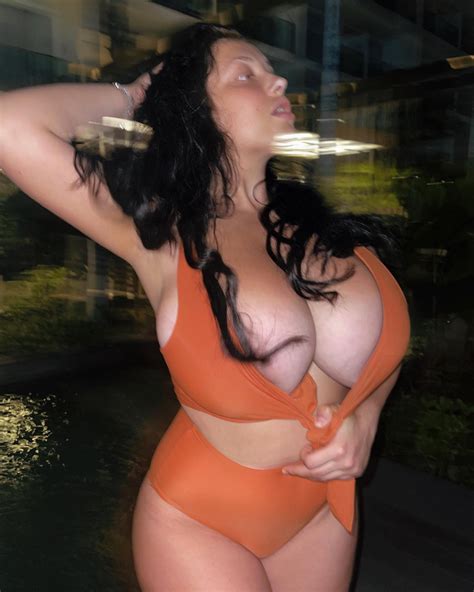 Milada Moore Is The Instagram Of The Day 63 Milada Moore Is The Instagram Of The Day 63