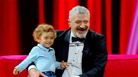 2 წლის დუდუ თათეშვილი Youtube