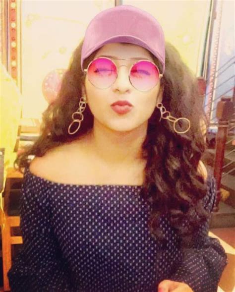 Sameera Bharadwaj Photos Pictures Wallpapers