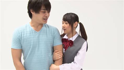 スケベな兄妹がエッチなゲーム一転知らずに近親相姦 兄なら妹の裸当ててみて！年の近い兄妹限定オール巨乳妹 221807 人気av女優観察日記