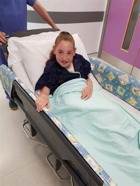 The Unbelievably Emotional Moment Paralysed Girl 11 Walks On Her Own