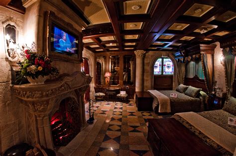 Cinderella Castle Suite Tour And Photos Disney Tourist Blog