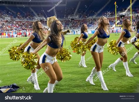 Fiu Cheerleading