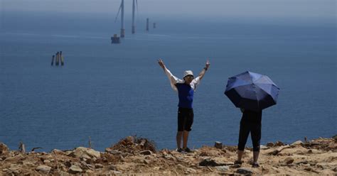 미·캐나다 군함 대만해협 통과 뒤 중국은 실사격 훈련 ‘맞대응
