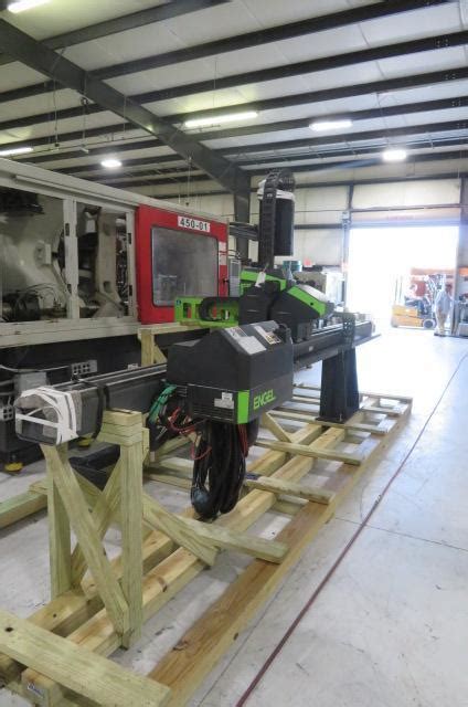 Engel Used Viper 20 Servo Robot 300 800 Ton Yr 2011 Zag Equipment
