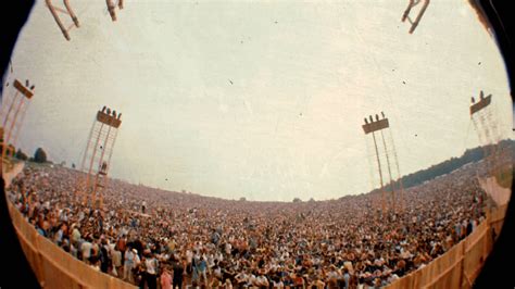Woodstock 1969 Artists Lineup And Festival History