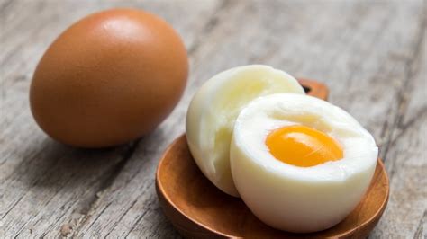 10 Reasons Why You Should Eat Boiled Eggs