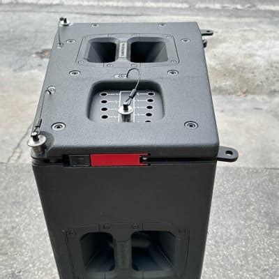 JBL VTX A Dual Line Array Loudspeaker Degree Reverb