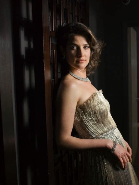 Picture Of Cobie Smulders Robin Scherbatsky Wedding