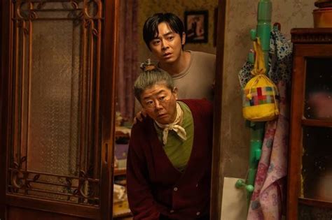 이정은 “조정석x윤경호 커피 하나 놓고 수다 多 귀엽고 스윗해” 좀비딸 [en 인터뷰②]